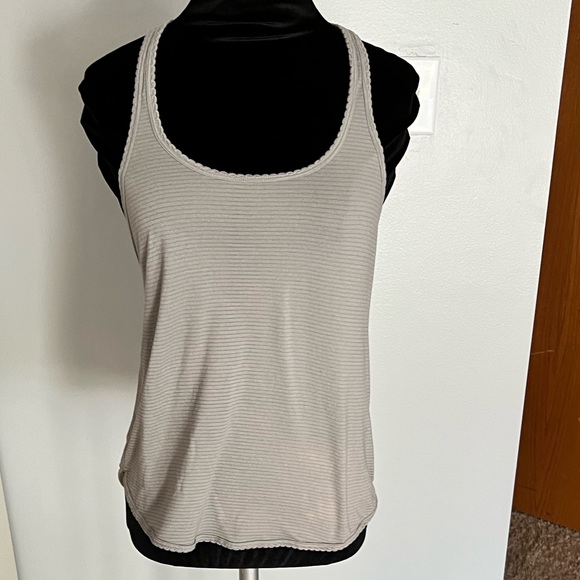 lululemon athletica | Tops | Lululemon Gray Ribbed Tank With Scalloped ...